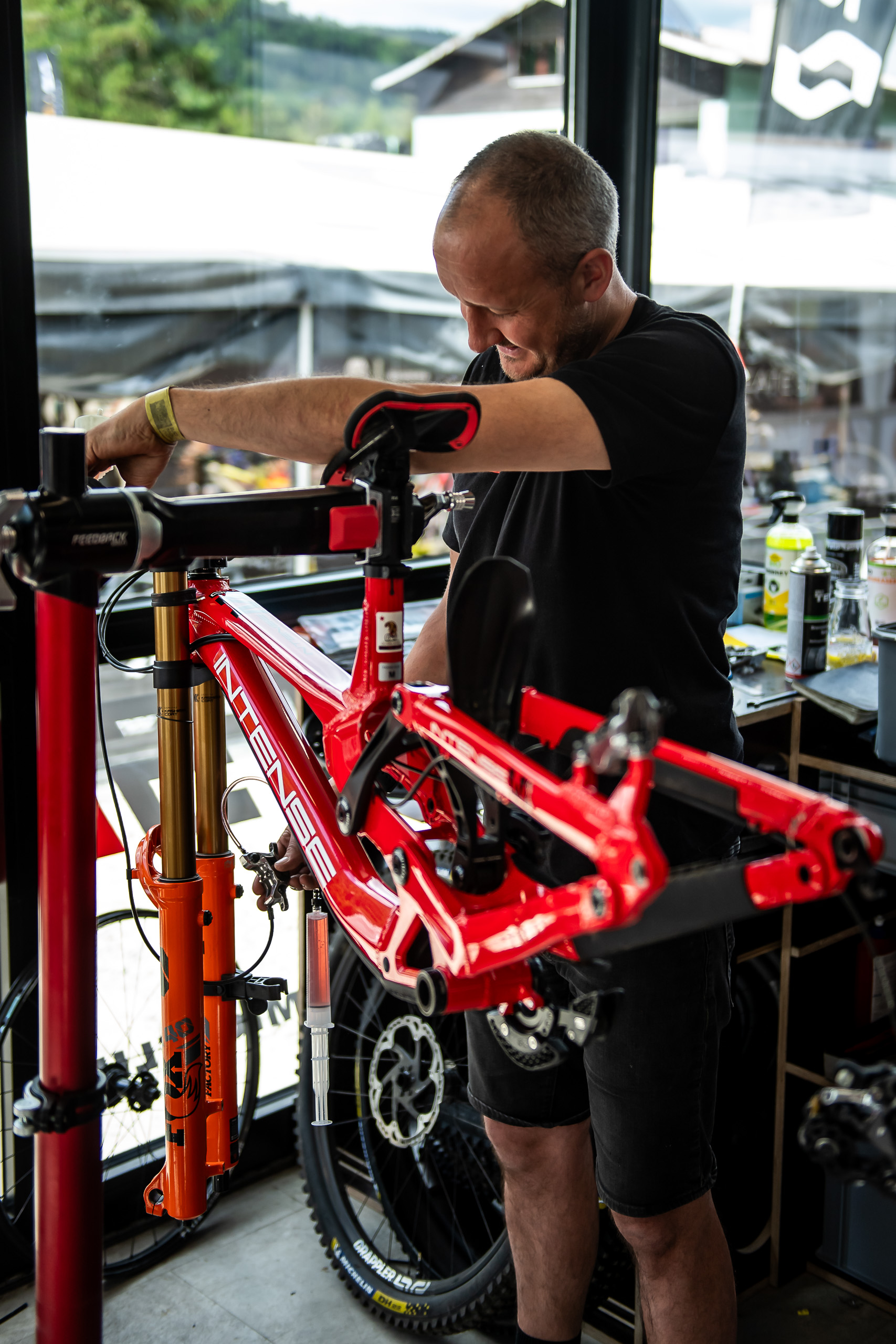 MS INTENSE RACING – 20 years of MTB downhill worldcup racing